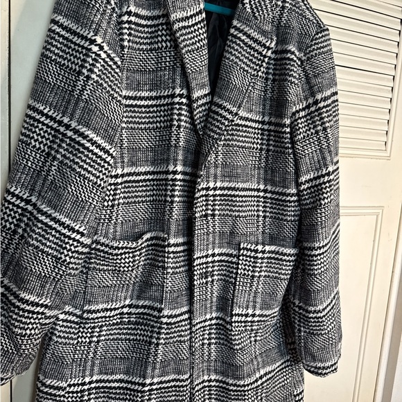 Uaneo | Jackets & Coats | Chic Black And White Checkered Pea Coat ...